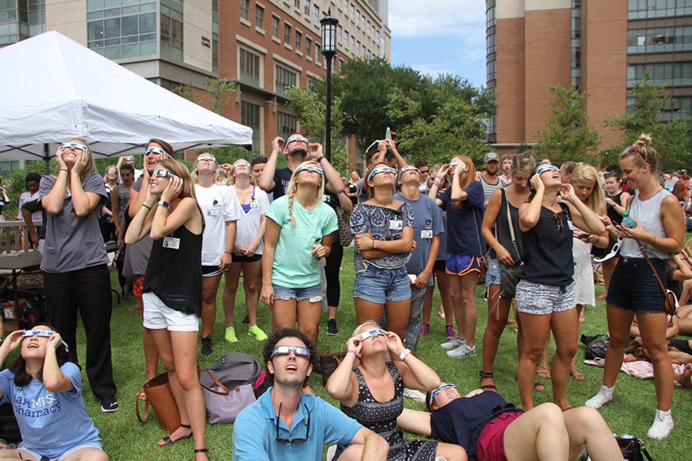 Day turns to darkness as MUSC celebrates total solar eclipse | MUSC