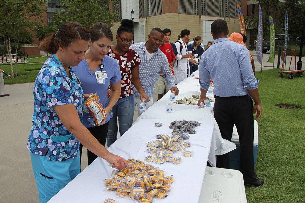 Day turns to darkness as MUSC celebrates total solar eclipse | MUSC